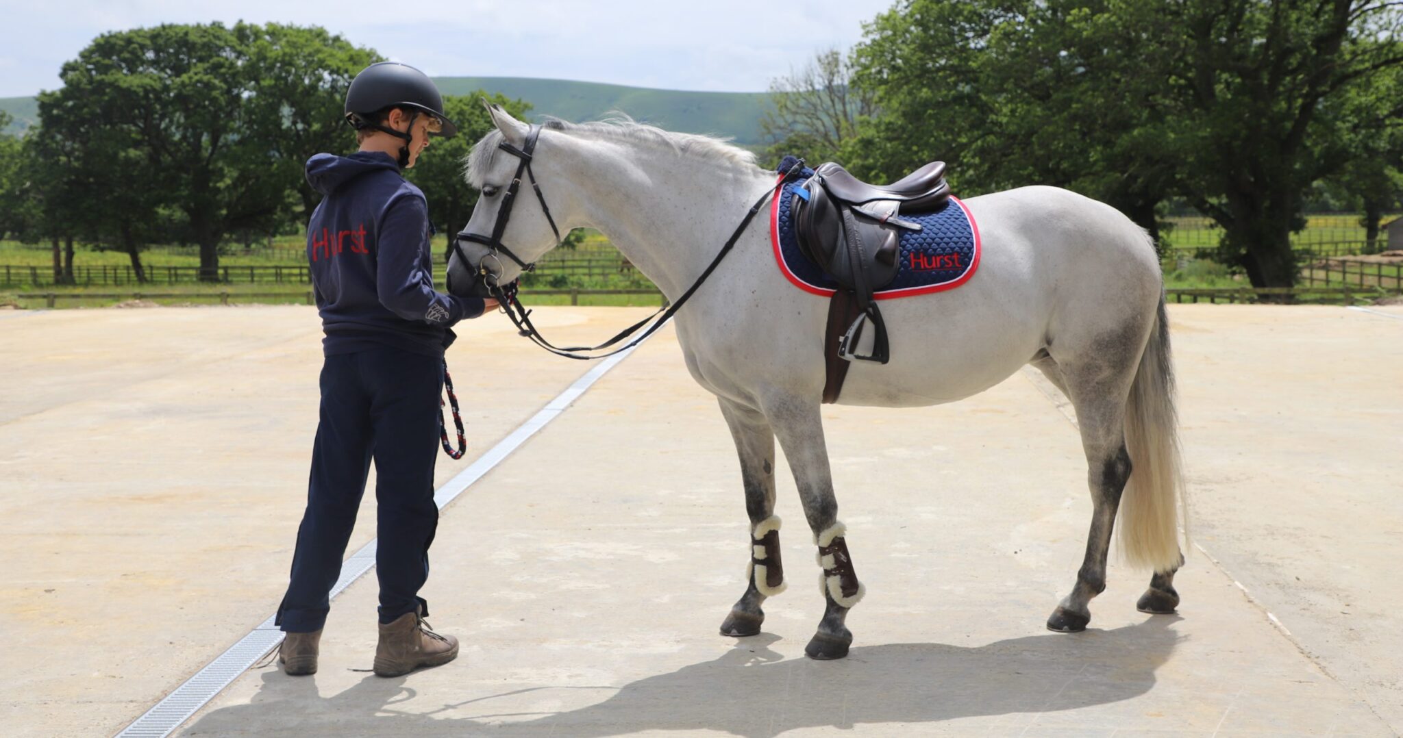 Hurst Opens at Hascombe - Hurstpierpoint College